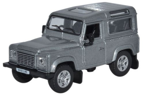 76LRDF003 - Lan rover defender 90 - Durham Trains of Stanley